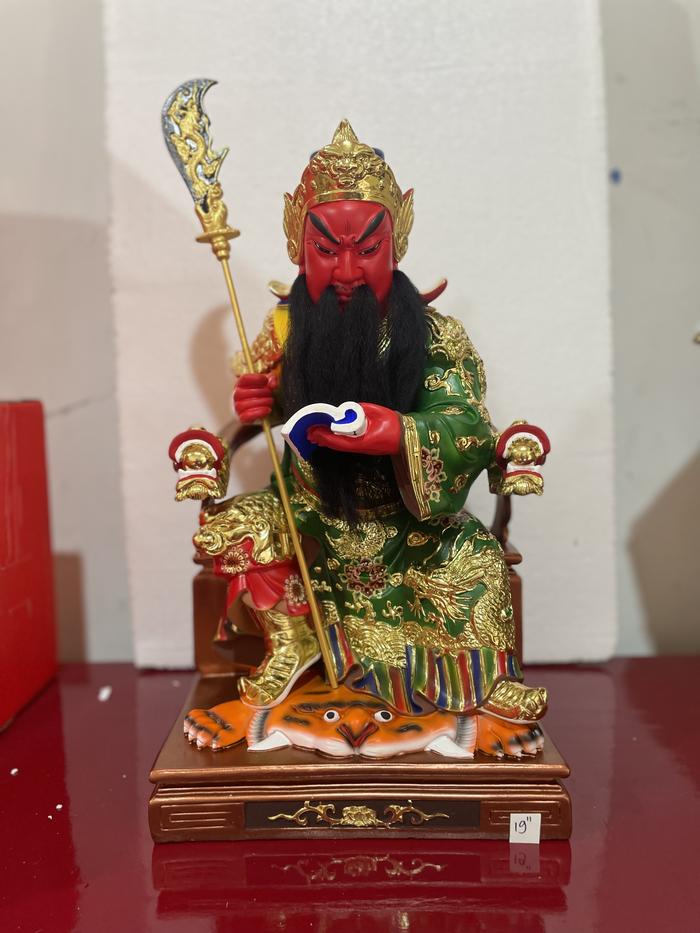 Jual Patung dewa kwan kong / kwan te kong duduk baca buku fiber 19in - Jakarta Utara - Sun Lie ...