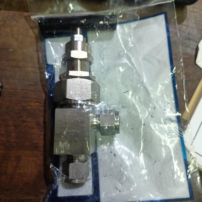 Jual Angle Valve 3/8OD swagelok - Jakarta Barat - Swagelok global ...