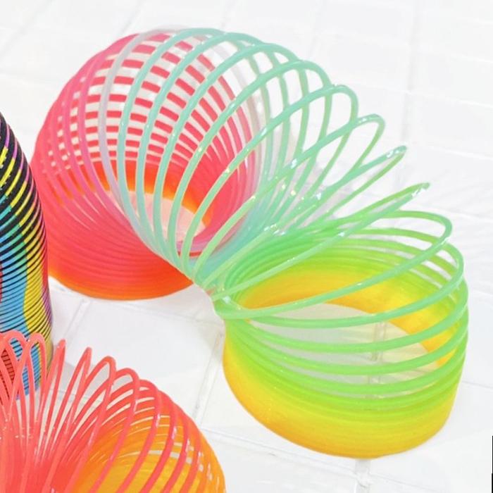 Jual LONG SLINKY TOYS RAINBOW COLOR mainan anak per fidget warna spring ...