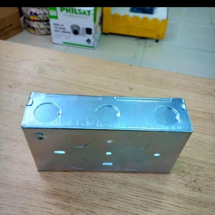 Jual Inbow dus kaleng double Boss / Mangkok stopkontak tanam - Jakarta ...