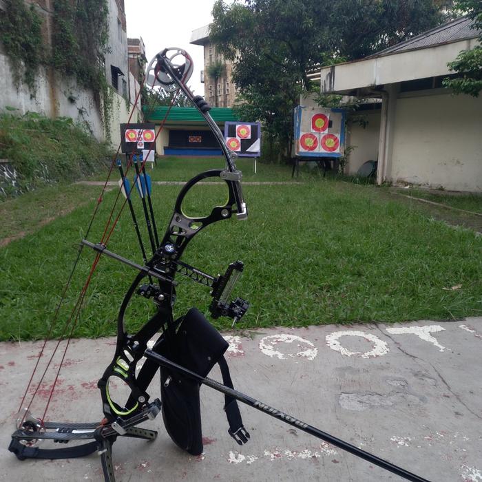 Jual Busur compound Hoyt pro comp elite - Kab. Bandung - nurcholis r ...