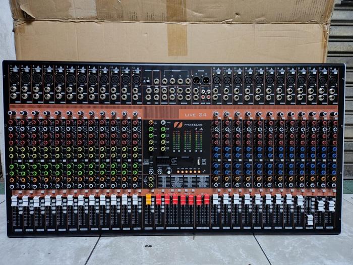 Jual MIXER AUDIO PHASELAB LIVE 24 CHANNEL mixer phaselab live24 24ch ...