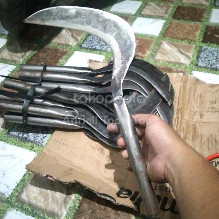 Jual Sabit Arit potong rumput bahan plat baja full besi - Kab. Bekasi ...