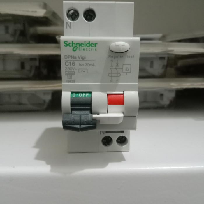 Jual Schneider DPNa Vigi C16 30mA - Jakarta Pusat - Albi jaya electric ...