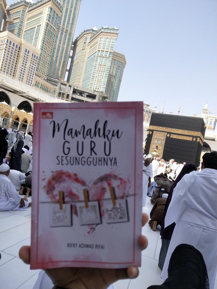 Jual MAMAHKU GURU SESUNGGUHNYA - ELEX MEDIA KOMPUTINDO - GRAMEDIA ...