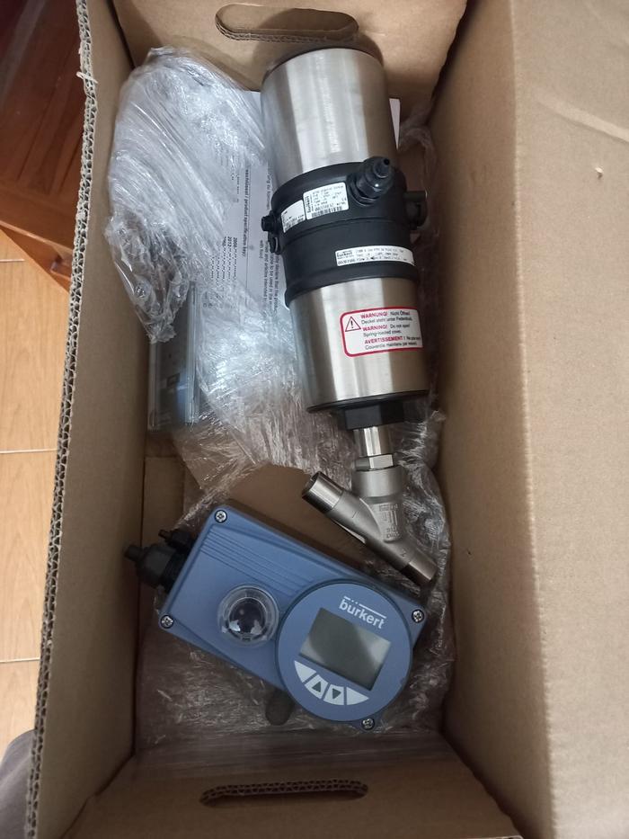 Jual Burkert Type 8802 Angle Seat Continuous Control Valve System - Kab ...