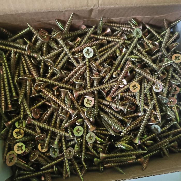 Jual skrup kayu skrup chipboard m4 x 35 per 100 pcs - Kab. Tangerang ...