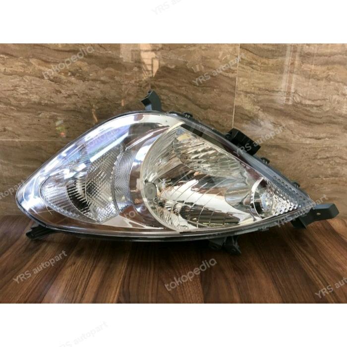 Jual Headlamp lampu depan innova 2005 2006 2007 2008 2009 2010 original ...