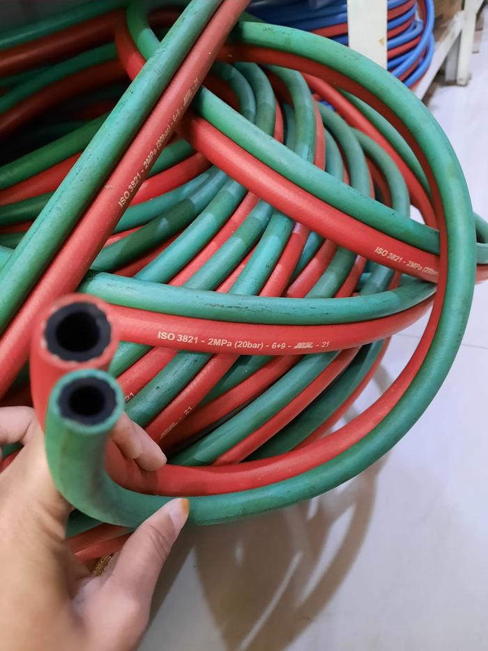 Jual Selang double NCR 1/4"x 3/8"selang blender oxygen Acetylene - Kota ...