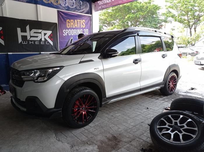 Jual modifikasi velg mobil suzuki xl7 pakai velg hsr ring 17 - Kota ...