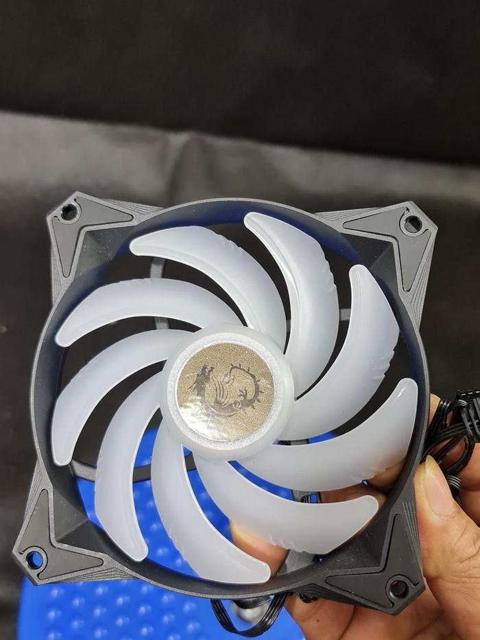 Jual MSI ARGB 120mm Fan 4Pin PWM + 5V 3Pin -240R 360R RGB APA1225M12 - Jakarta Barat - ksp ...