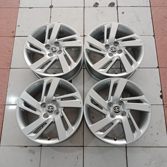 Jual velg pelek oem original copotan mobil toyota raize ring 16 pcd 4x100 - Kab. Bekasi - TOKO ...