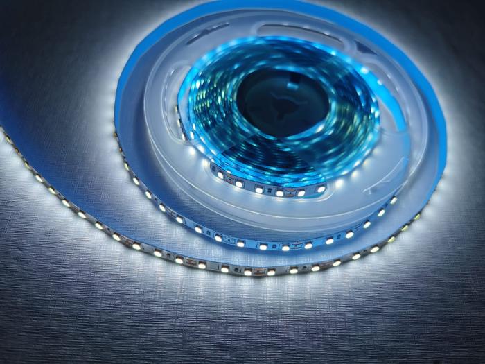 Jual Lampu LED STRIP 120 LED 2835 Indoor IP 33 12V - Putih - putih ...