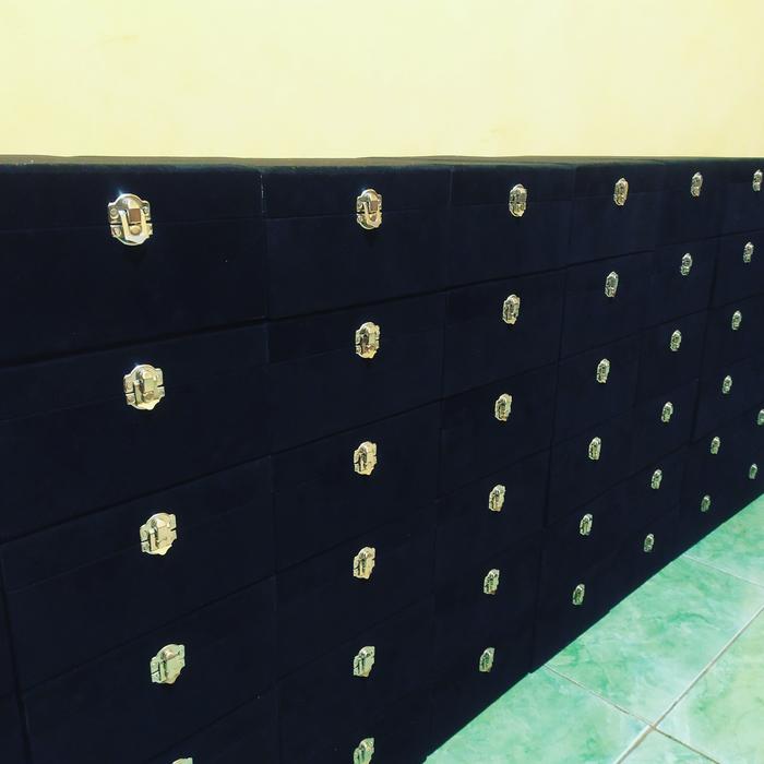 Jual Box Bludru / Kotak Bludru / Box Plakat / Kotak Plakat / Box ...