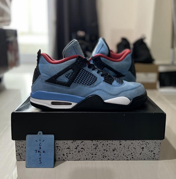 Jual Air Jordan 4 Travis Scott US 9.5 / EUR 43 Original 100% Authentic ...