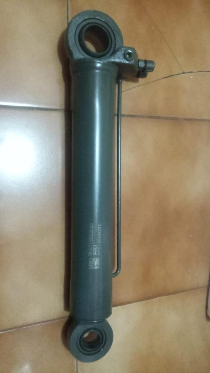 Jual WG9719820002 - Cabin Lift Cylinder - HOWO PART - Jakarta Timur ...