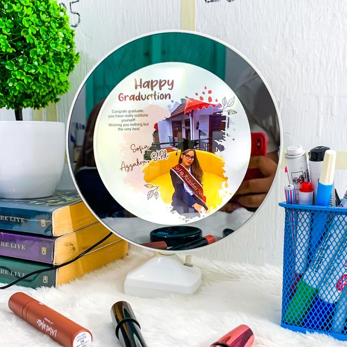 Jual Magic Mirror Cermin Custom Foto Wisuda - Kab. Bantul - Kado ...