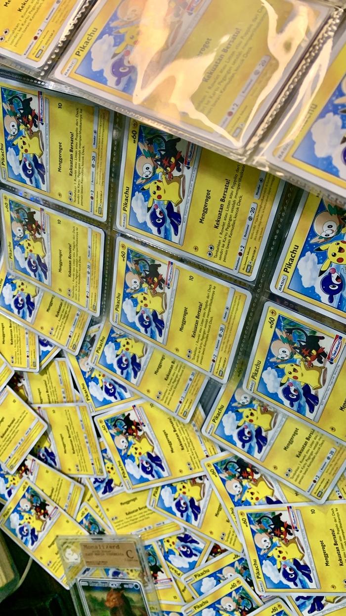 Jual SATU kartu pikachu indomaret promo stamp tcg card pokemon set indo ...