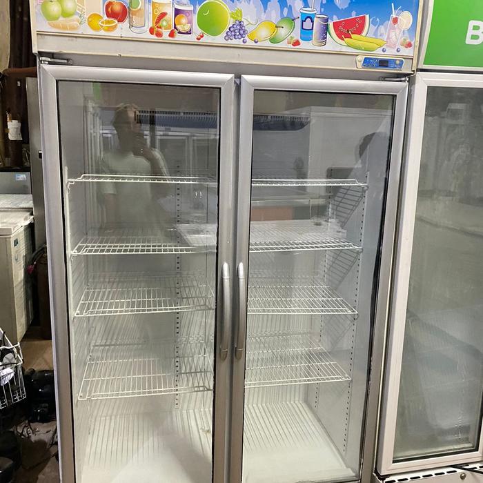 Jual Dijual Showcase Gea 3 Pintu Dan 2 Pintu Siap Pakai Normal Bisa ...