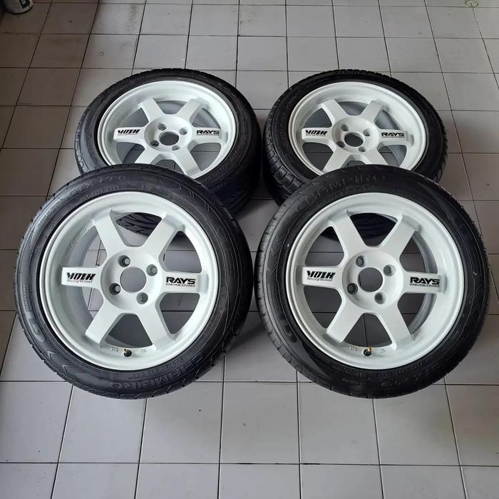 Jual Velg Mobil R15 Rays TE37 Second Like New+Ban GT 195/50 R15 - Kota ...