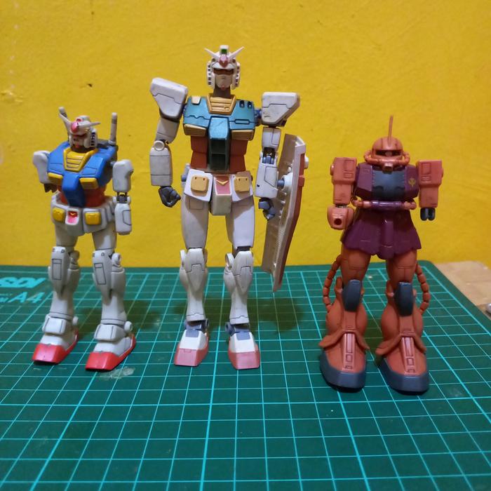 Jual action figure gundam RX dan zaku junk - Jakarta Utara - almas ...