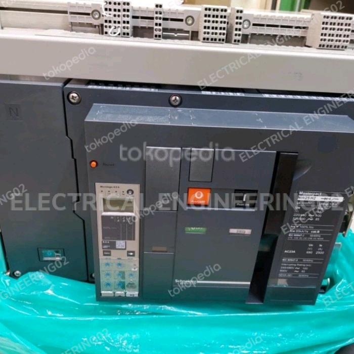 Jual ACB SCHNEIDER DRAUOUT 4P 3200A NW32H KOMPLIT MOTORIZED ORIGINAL - Jakarta Pusat ...
