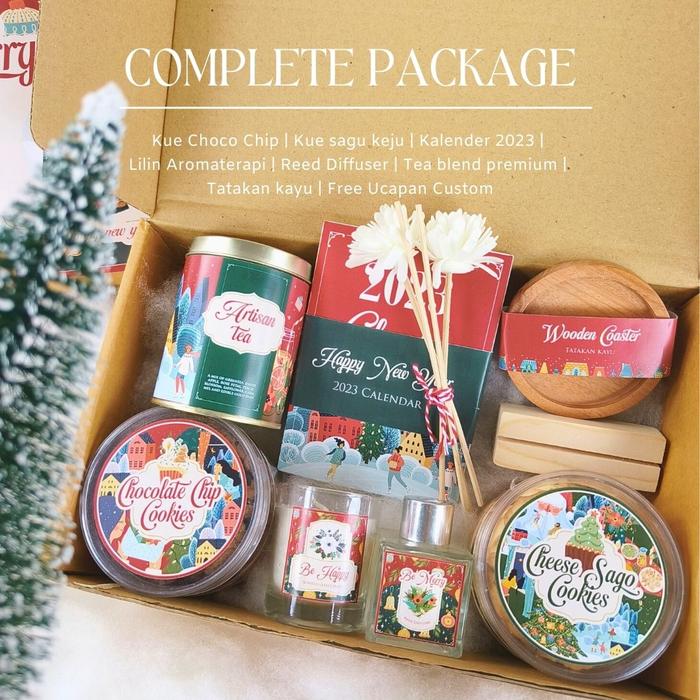 Jual Hampers natal Christmas Gift box Kado natal Souvenir Kue kering ...