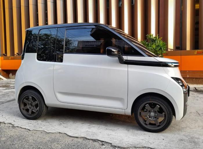 Jual Paket Kumplit Velg Dan Ban Mobil WULING AIR EV HSR R14 + Ban 155/55 14 - Kota Tegal ...
