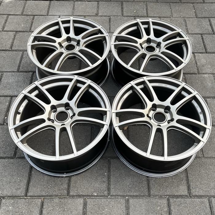Jual Velg Original Enkei SC24 R18 5x114 like new CRV HRV Expander Creta ...
