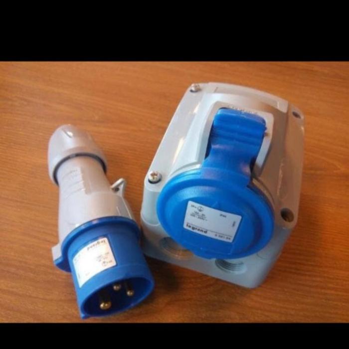 Jual Industri plug soket industri legrand 3pin 16a 16 ampere - PANEL ...