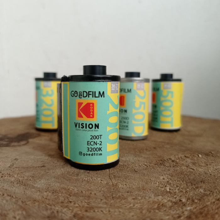 Jual Kodak Vision 1 200t 2002 Di Seller Rumix - Cengkareng Timur, Kota ...