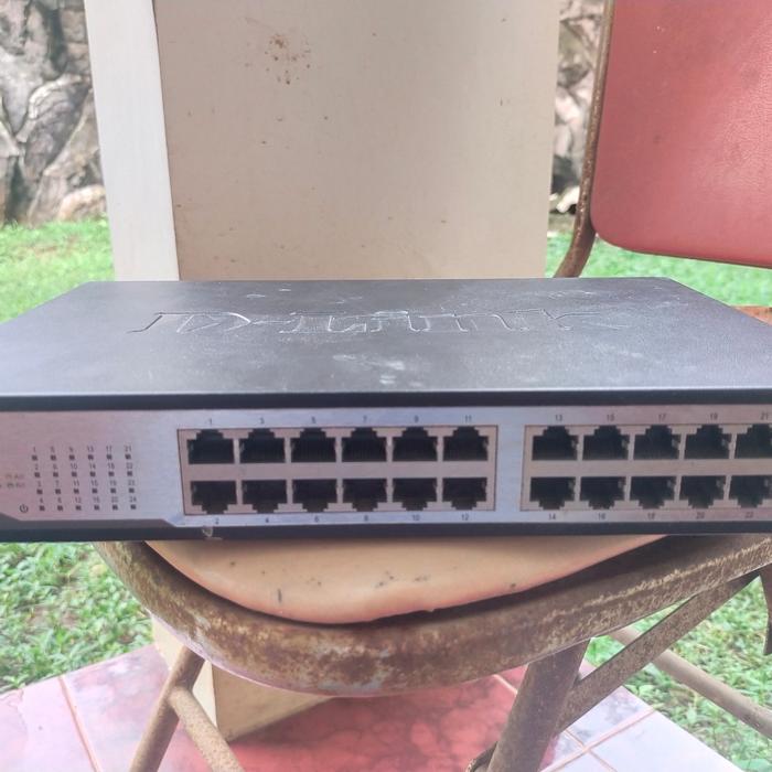 Jual Switch Hub 24 Port Gigabit Merk DLink DGS-1024C - Kota Surabaya ...