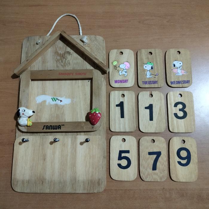Jual TANGGALAN KAYU JADUL KUNO Snoopy Show SANWA 100% ORIGINAL - Kota ...
