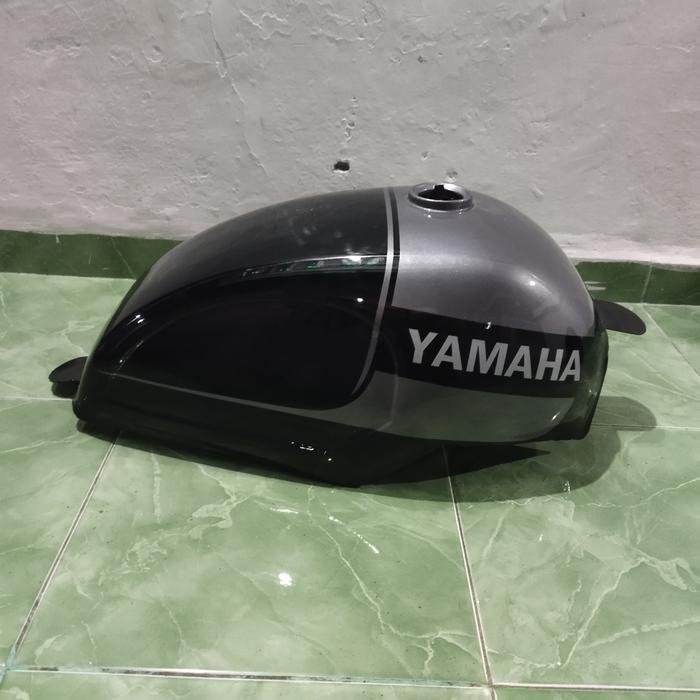 Jual Tangki custom vixion old model japstyle scrambler brastyle tanki ...