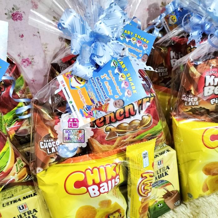 Jual Mini Snack Krekep || snack ultah kemas pita || Parcel ulang tahun ...