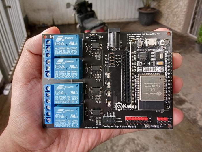Jual Relay 4 Channel Shield For Nodemcu Amica Lolin Dan Esp32 Dev Kit ...