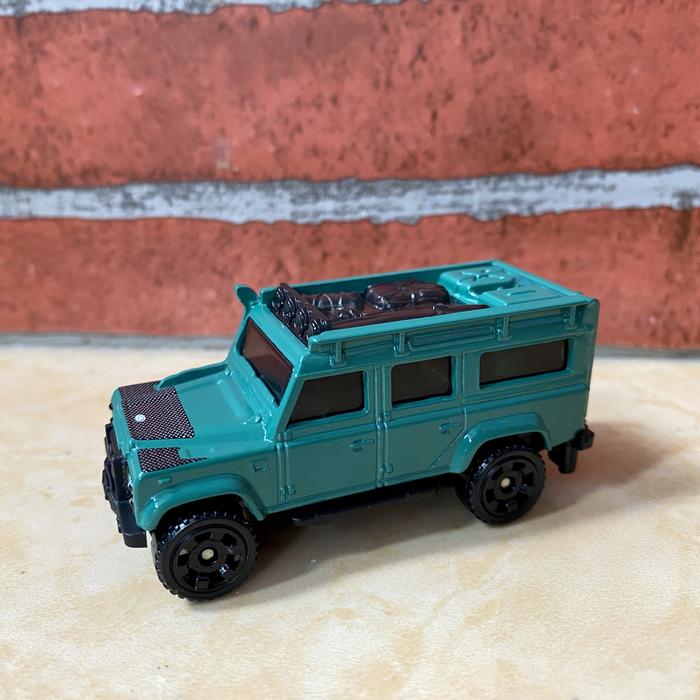 Jual Matchbox Land Rover Defender 110 Global Edition - Kab. Tegal ...