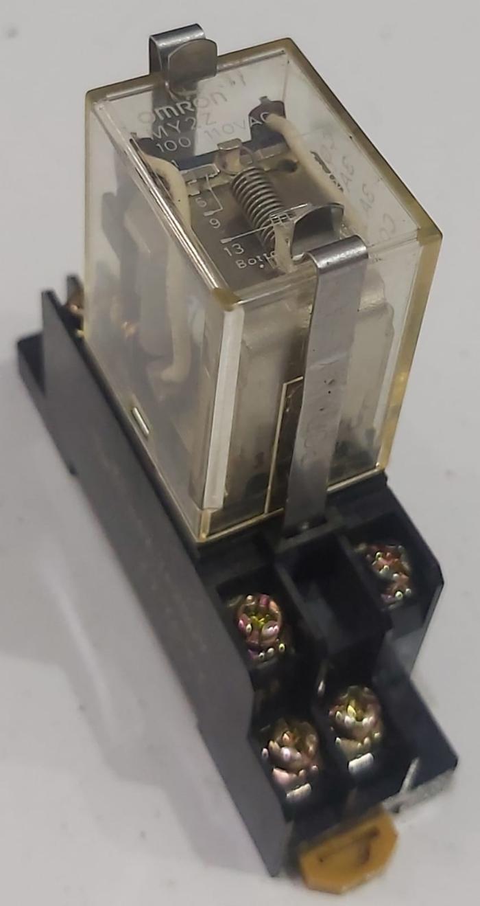 Jual Relay plus socket MY2Z 100-110VAC OMRON - Kab. Bandung - 2ndMach ...