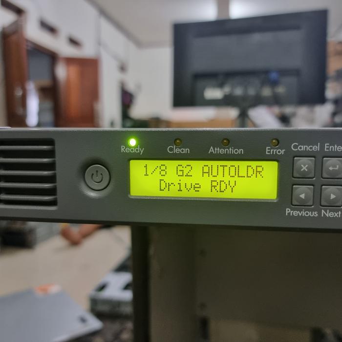 Jual Hp Storageworks 1/8 G2 Tape Autoloader Lto 5 Di Seller Sweet Shop - Cengkareng Timur, Kota ...