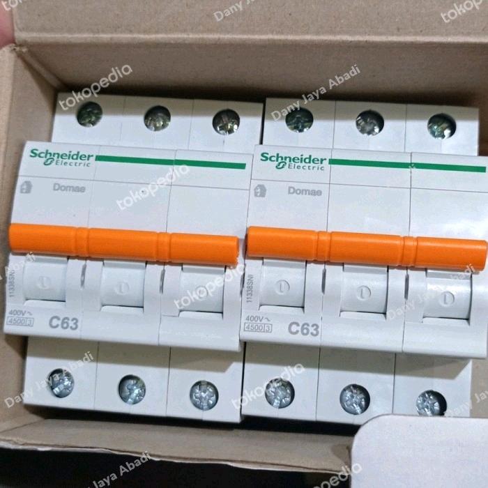 Jual mcb schneider domae 3p 3phase 63a c63 50a c50 - Jakarta Pusat - Dany Jaya Abadi | Tokopedia