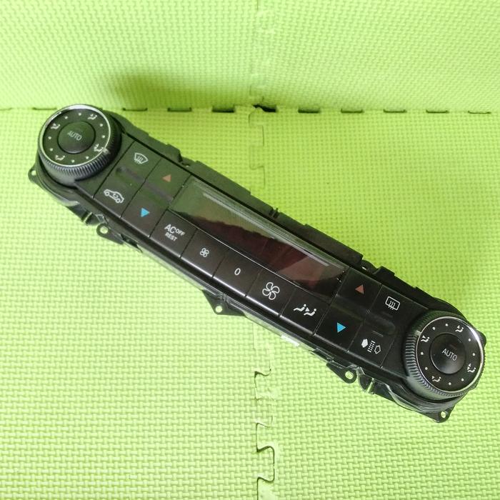 Jual Mercedes W211 E Class Panel Switch AC Mercy W211 Digital - Analog ...