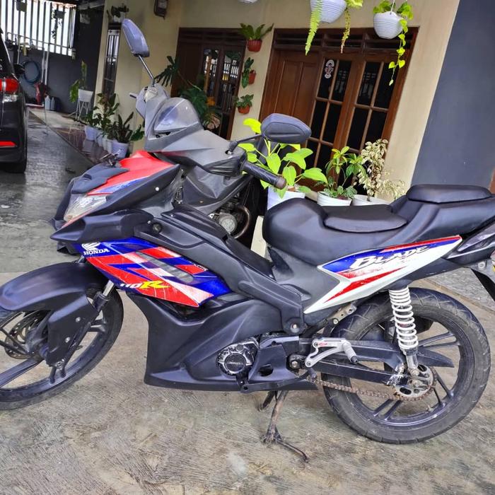 Jual FULLBODY OLD HONDA BLADE 110 - Kota Bandung - BODY CUSTOM VARIASI ...