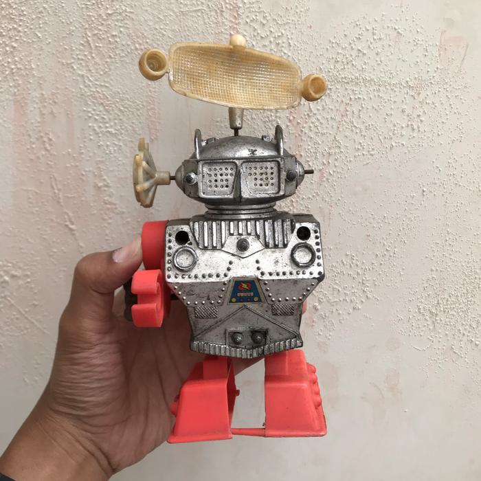 Jual Robot jadul mini lawas antik - Kota Surakarta - Lawass Oke | Tokopedia