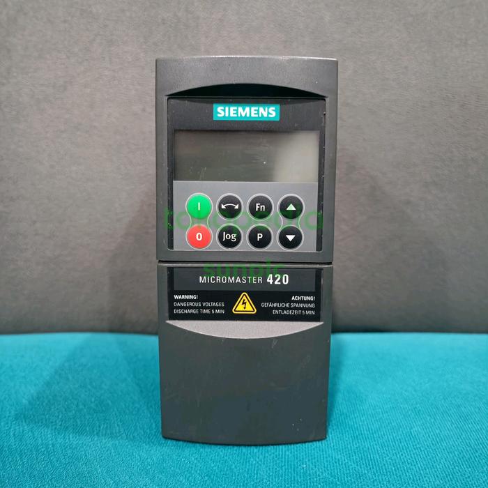 Jual SIEMENS MICROMASTER 420 0.75KW 1HP 220V 6SE640 2AB17 5AA1 - Kab ...
