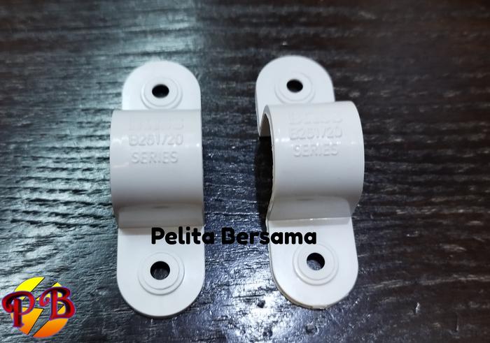 Jual Klem Pipa Conduit 20mm Putih Boss / Clamp Pipa Listrik Boss ...