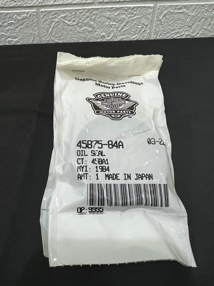Jual Seal shock depan genuine Harley Davidson 45875 - 84A - Kota ...