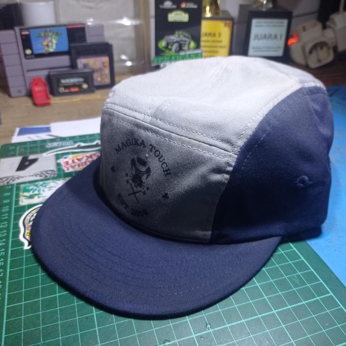 Jual Skateboard topi 5 panel magica touch like new - Kota Bandung ...