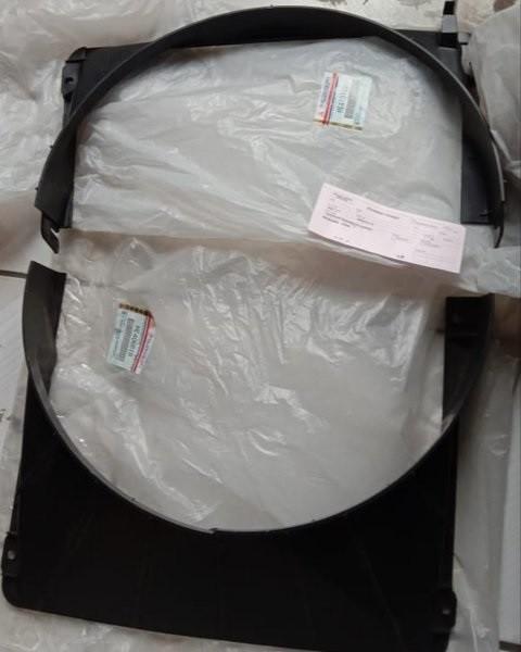 Jual SHROUD FAN RUMAH KIPAS RADIATOR CANTER PS125 PS110 SET ASLI ...