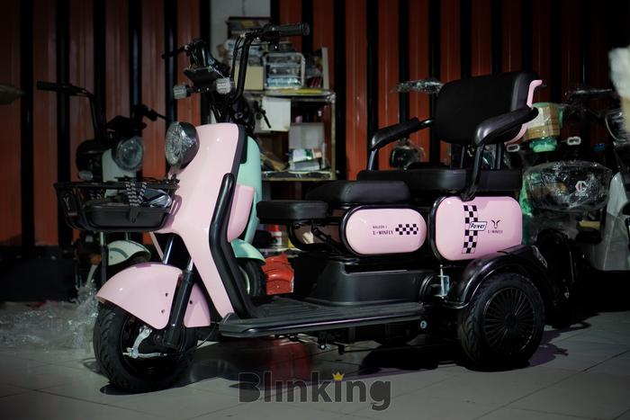 Jual Sepeda Motor Listrik Uwinfly New Maleo Roda 3 Terbaru - Kota ...