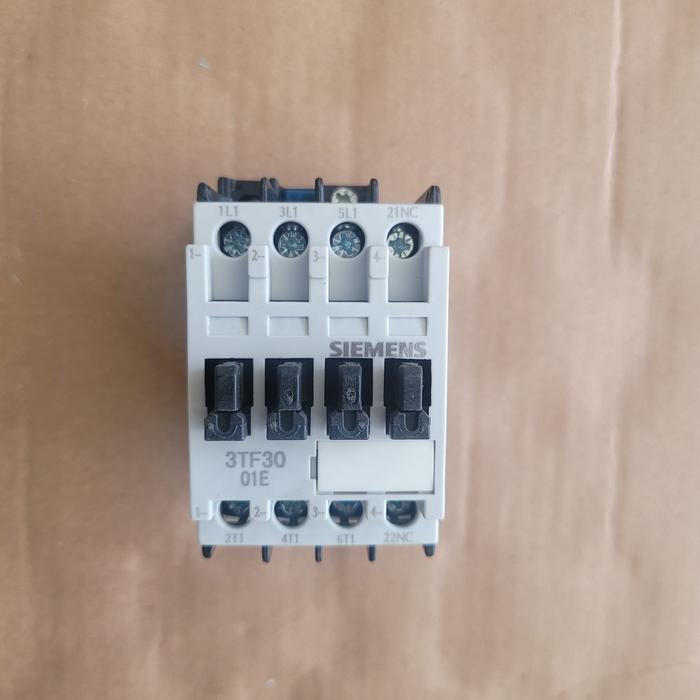 Jual Contactor / Kontaktor Tipe 3TF30-01E 4Kw merk Siemens 220V - Kab ...